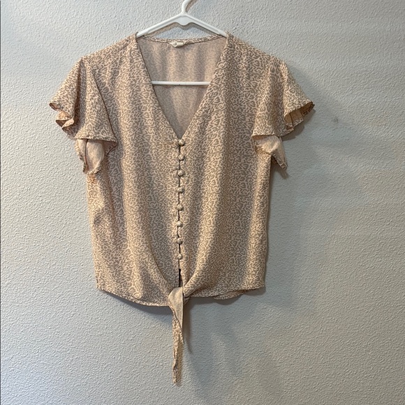 Sim & Sam | Tops | Sim Sam Flutter Sleeve Blouse With Tie Front And ...